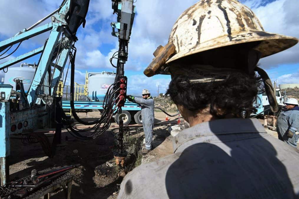 US is finally cleaning up its abandoned, leaking oil wells - TRENDS MENA